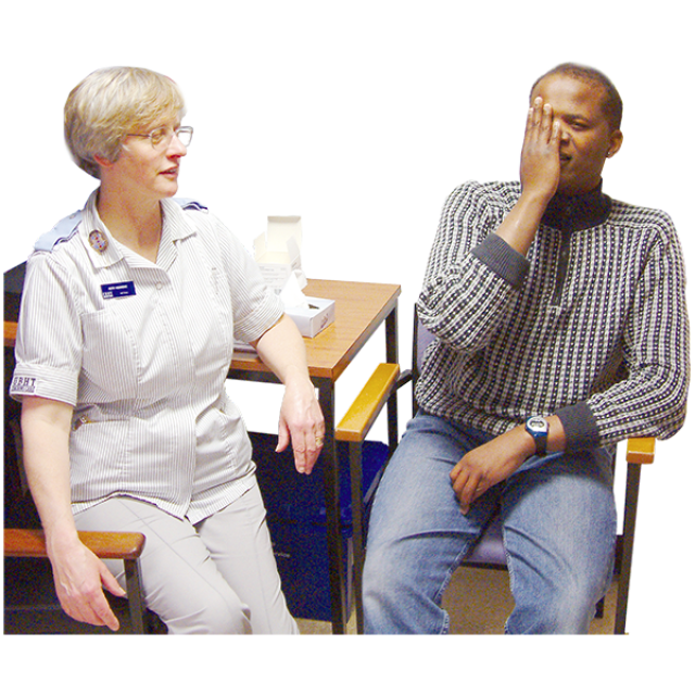 Having an eye test (easy read) | SeeAbility